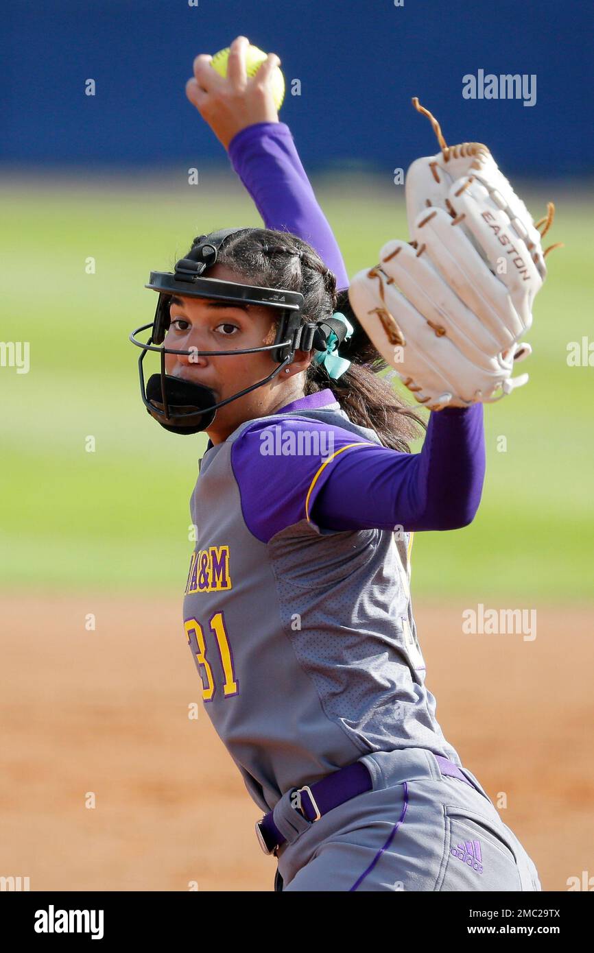 Prairie View starting pitcher Cailin Massey throws against Houston ...