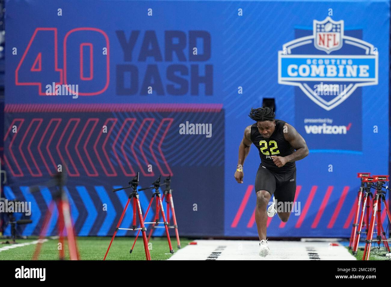 UTSA running back Sincere McCormick runs the 40-yard dash during the ...