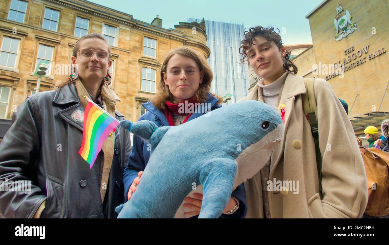 Glasgow, Scotland, UK 21stJanuary, 2023. Large crowds of various ...