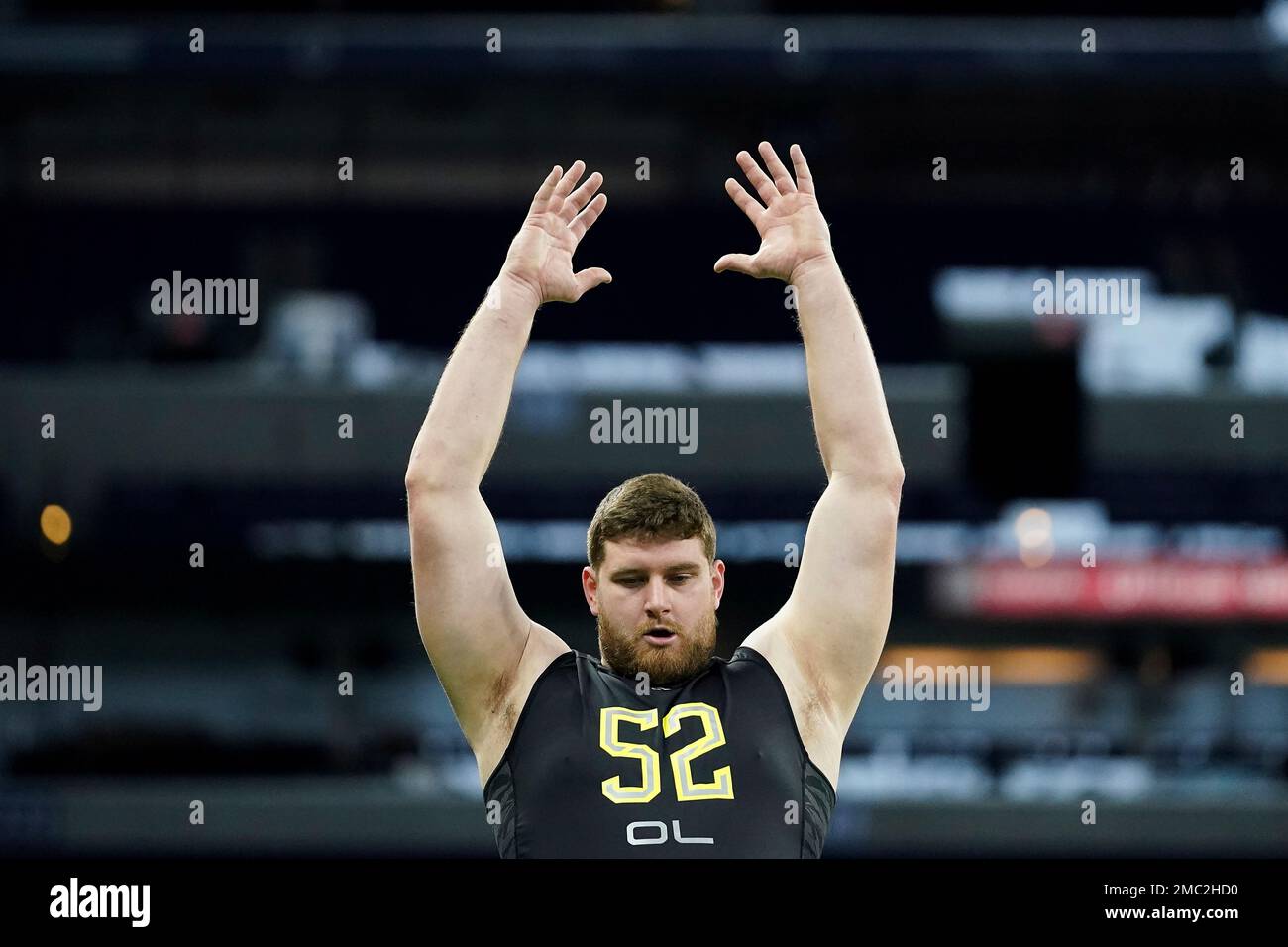 San Diego State offensive lineman Zach Thomas (52) participates in the ...