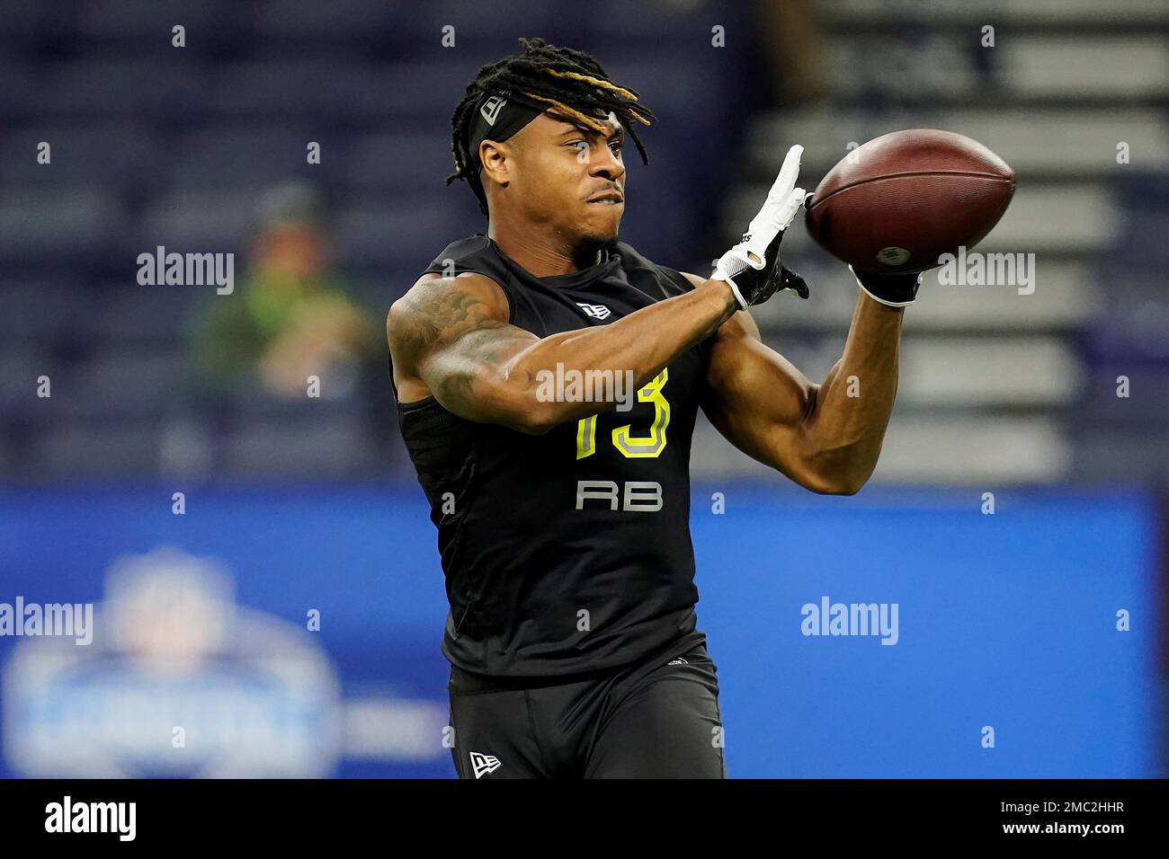 Mississippi running back Jerrion Ealy (13) participates in a drill at ...