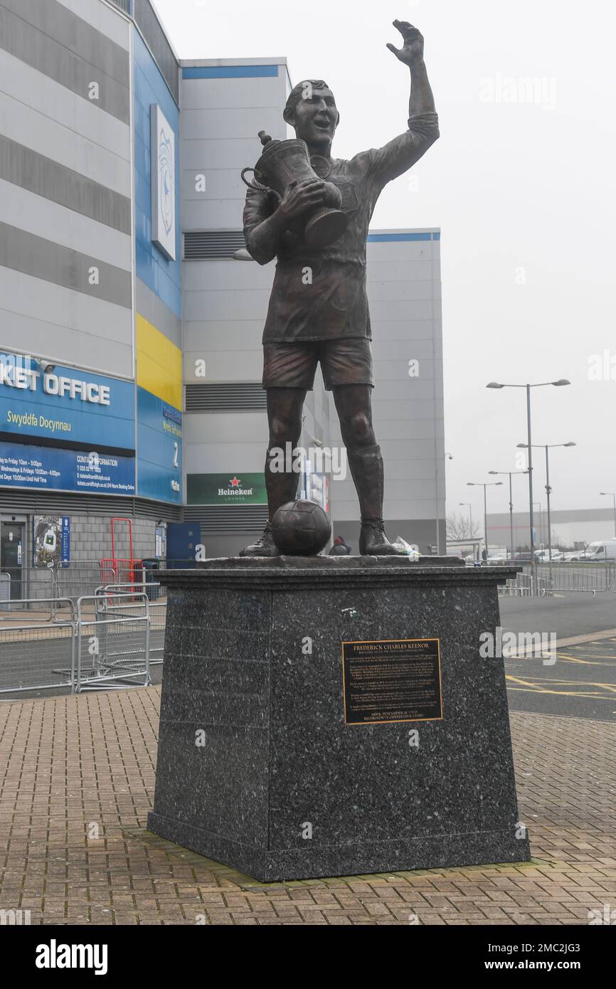 Statue of 1927 fa cup winning captain hi-res stock photography and ...