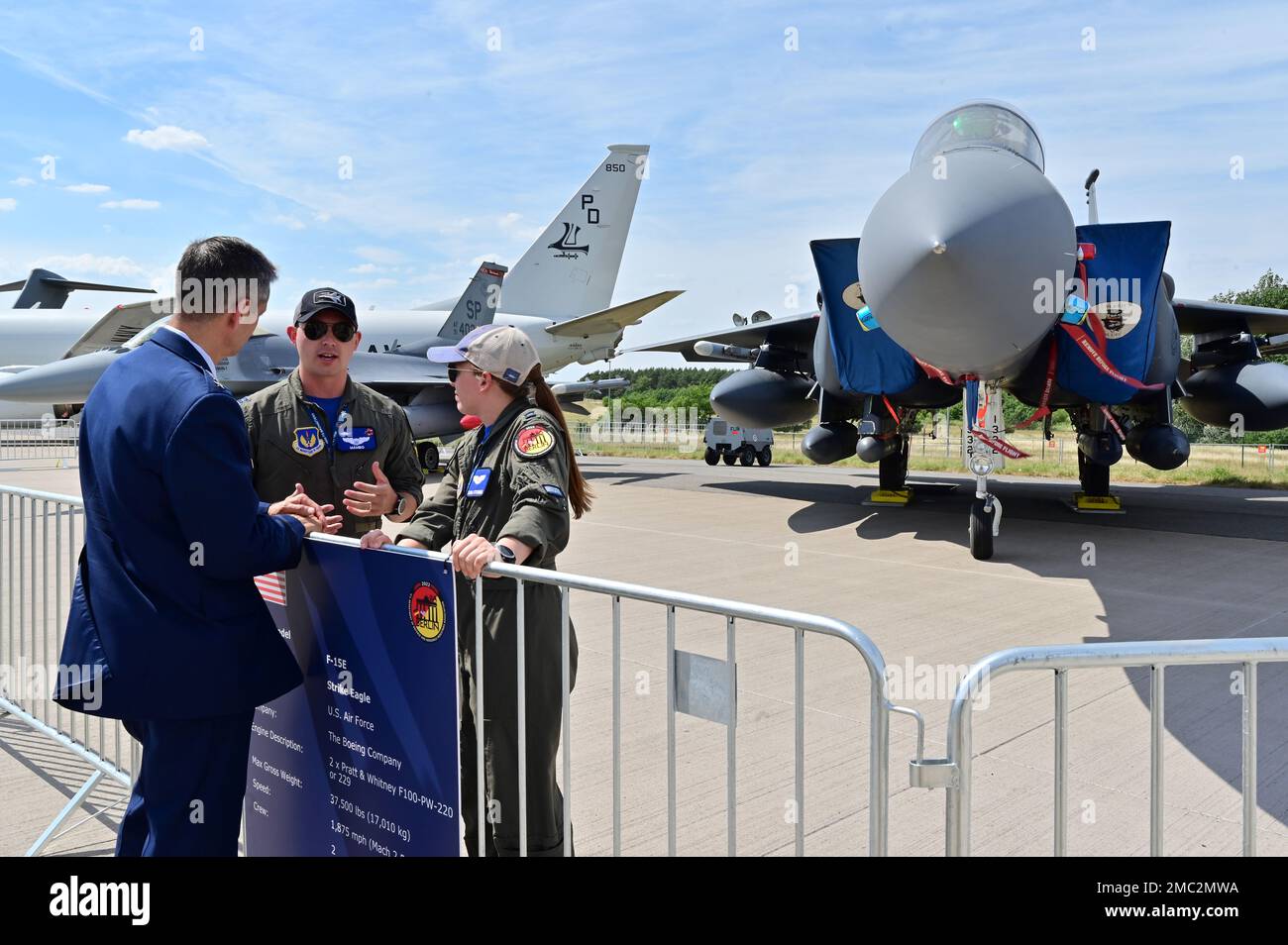 Career expo africa hi-res stock photography and images - Alamy