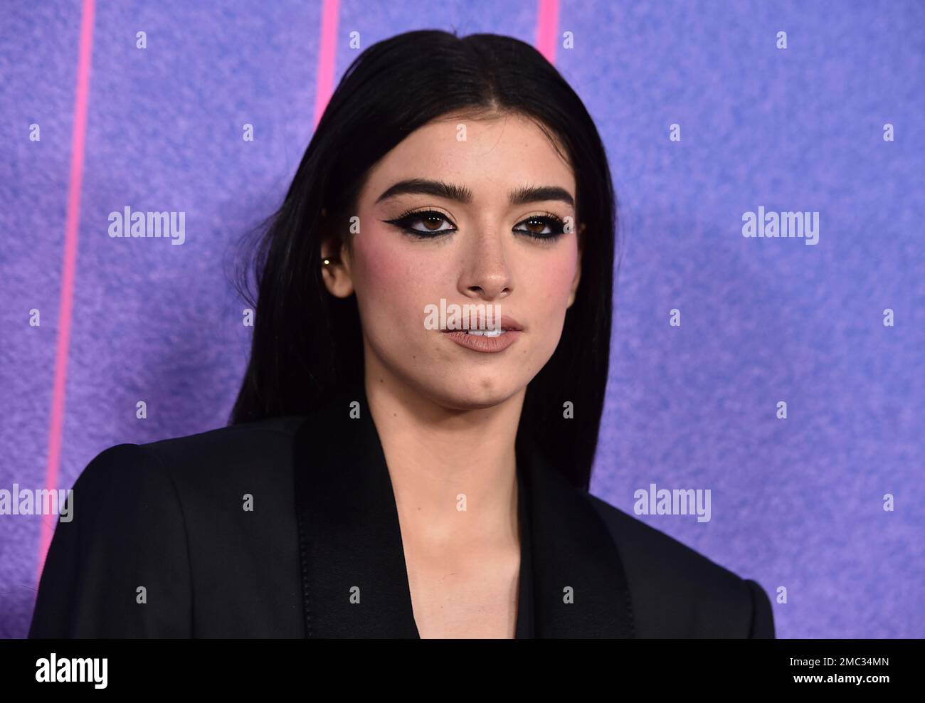 Dixie D'Amelio arrives at the Billboard Women in Music Awards on ...