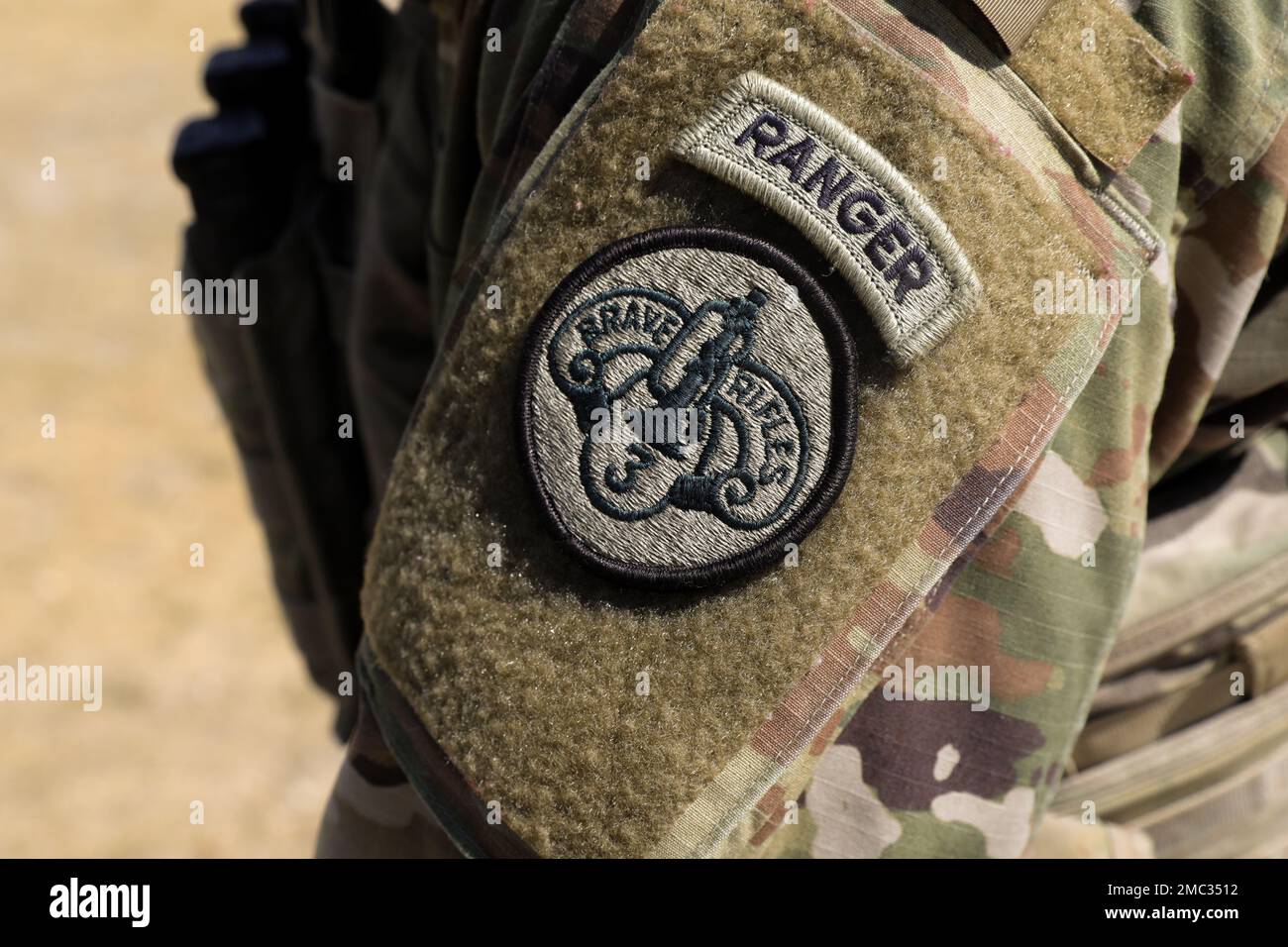 U.S. Army soldiers assigned to the 2nd Squadron, 3rd Cavalry Regiment ...