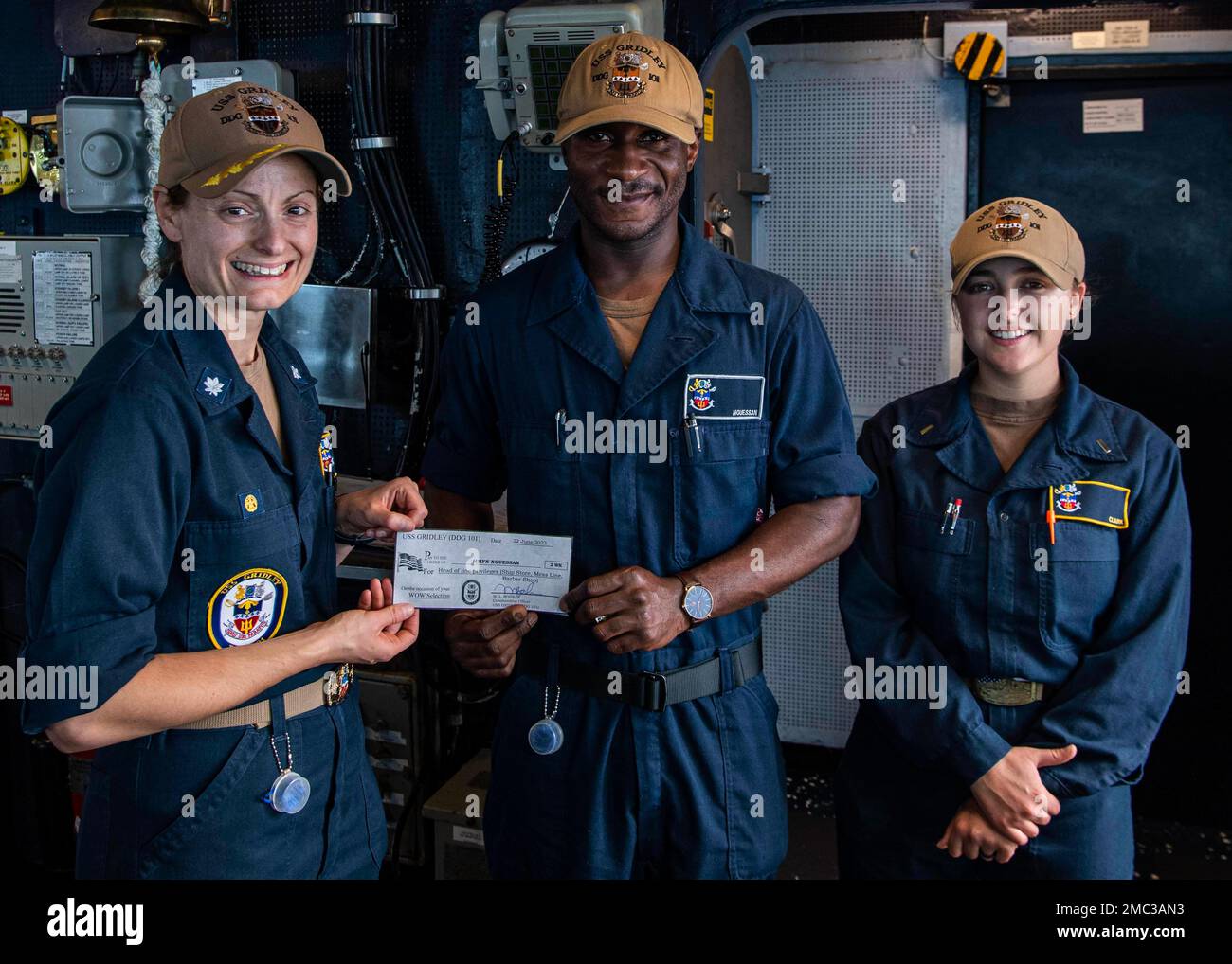 PACIFIC OCEAN (June 23, 2022) Machinist’s Mate Fireman Kouassi Nguessan ...