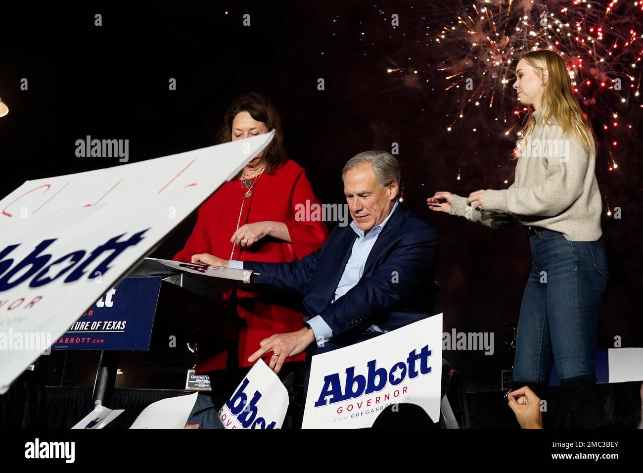 Texas Gov. Greg Abbott, with his wife Cecilia and daughter Audrey ...