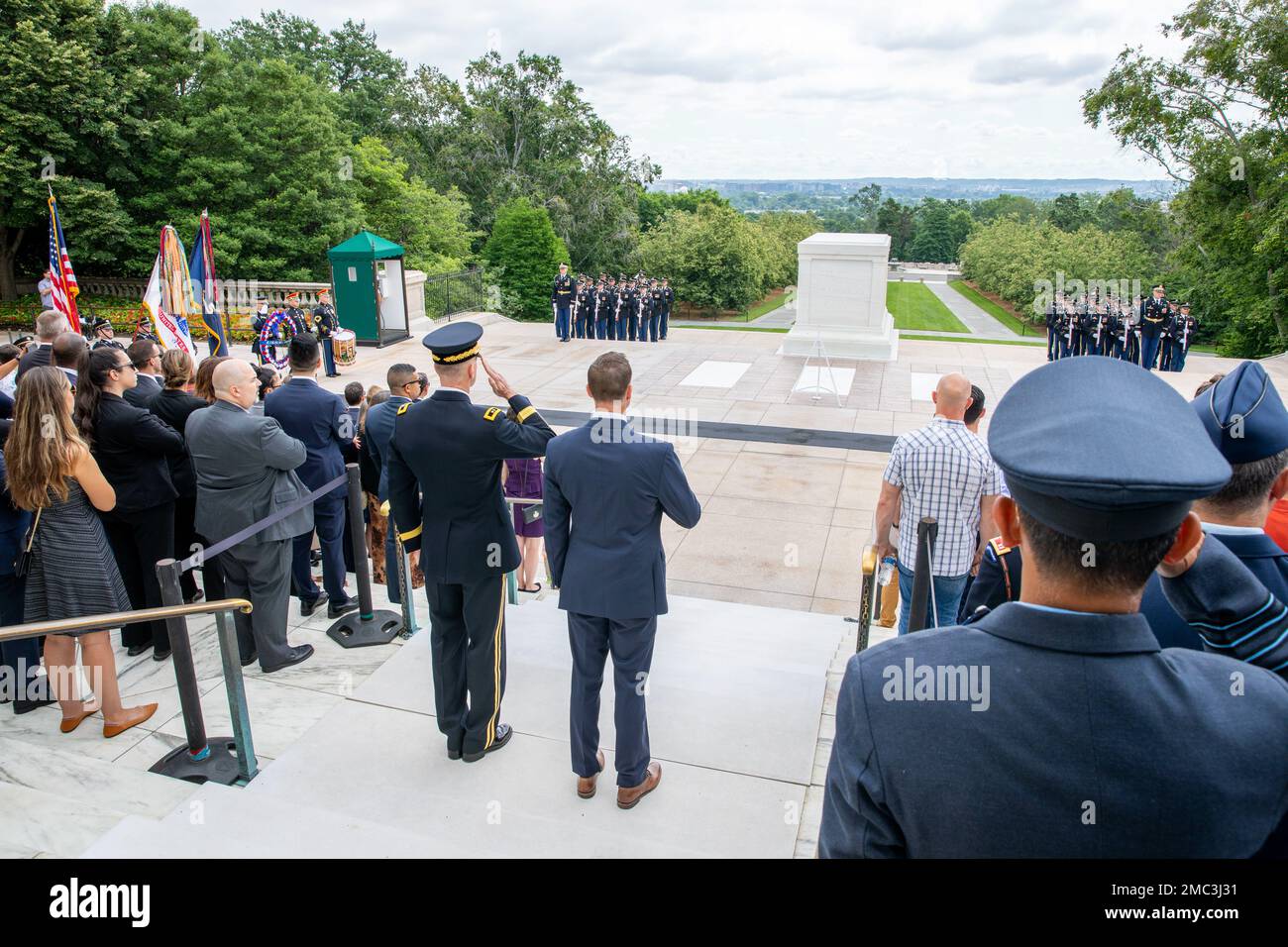 Soldiers assigned to the 3d U.S. Infantry Regiment (The Old Guard ...