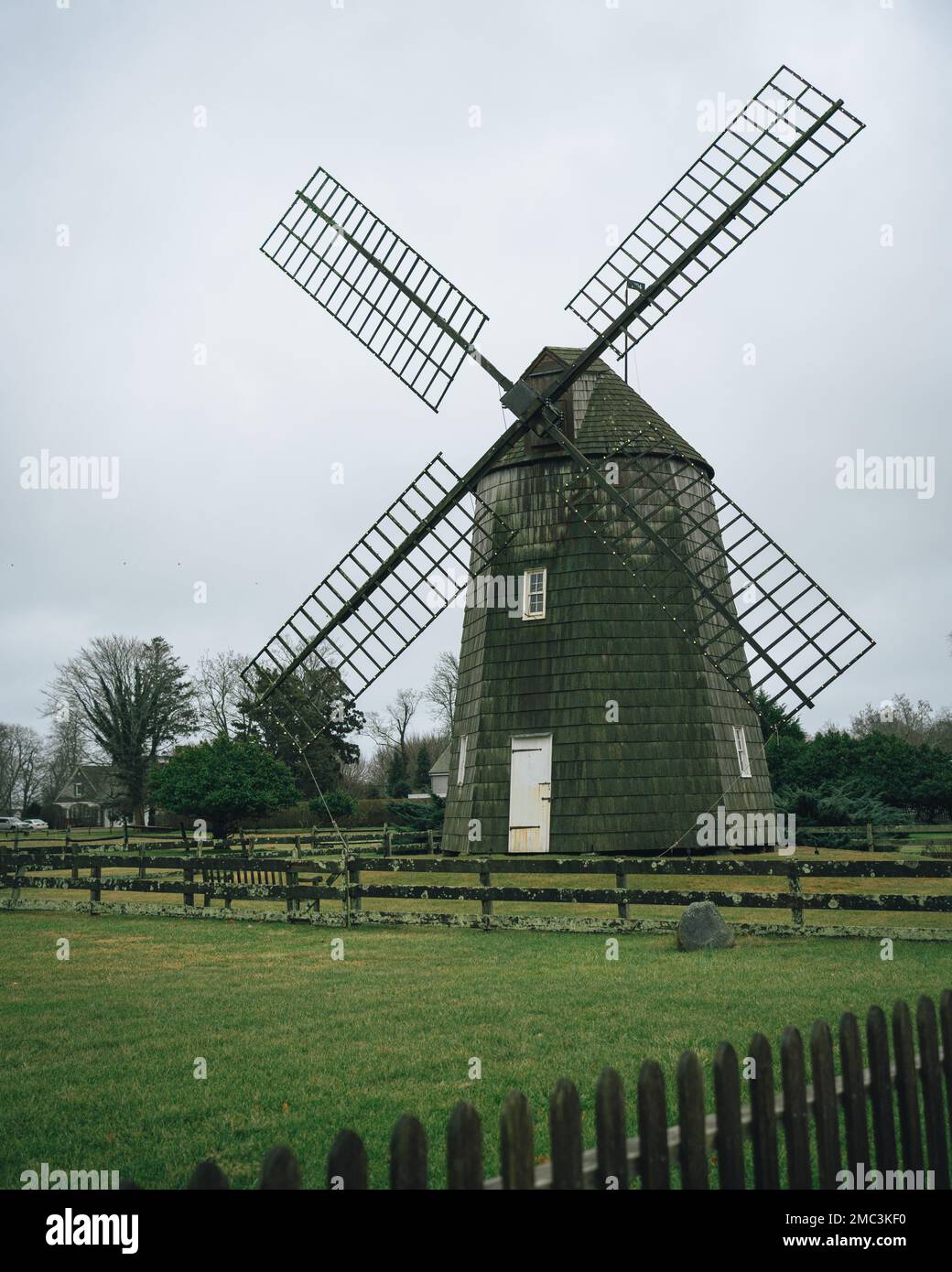 Gardiners windmill hi-res stock photography and images - Alamy