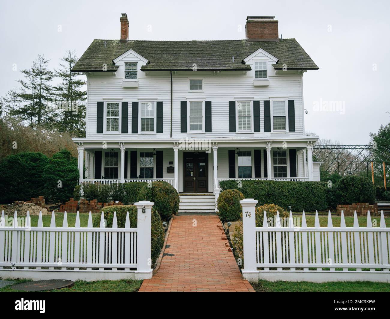 East hampton architecture hi-res stock photography and images - Alamy
