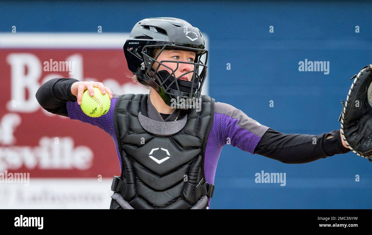 St. Thomas catcher Maddie Grad (2) throws during an NCAA softball game ...