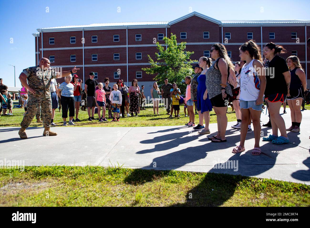 Instruction camp activities hi-res stock photography and images - Alamy