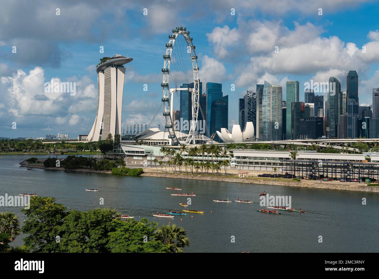 Boats reflection in singapore hi-res stock photography and images - Alamy