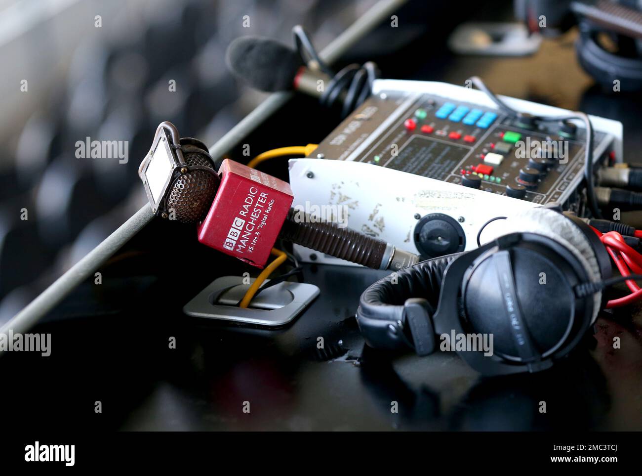 Efl league one press hi-res stock photography and images - Alamy