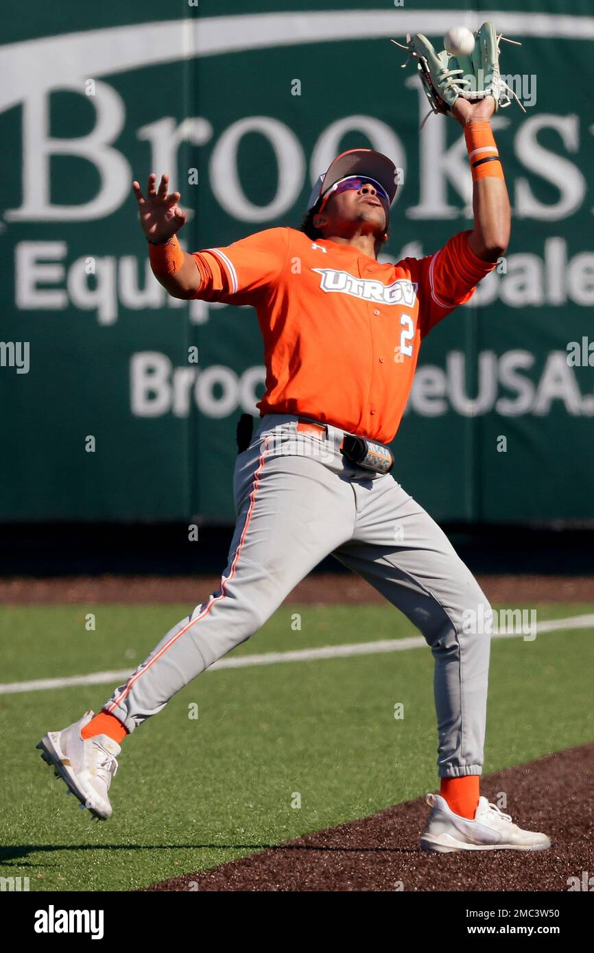UT Rio Grande Valley right fielder Freddy Rojas Jr. makes a catch for ...