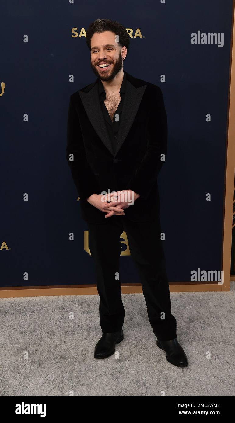 Robin de Jesus arrives at the 28th annual Screen Actors Guild Awards at ...