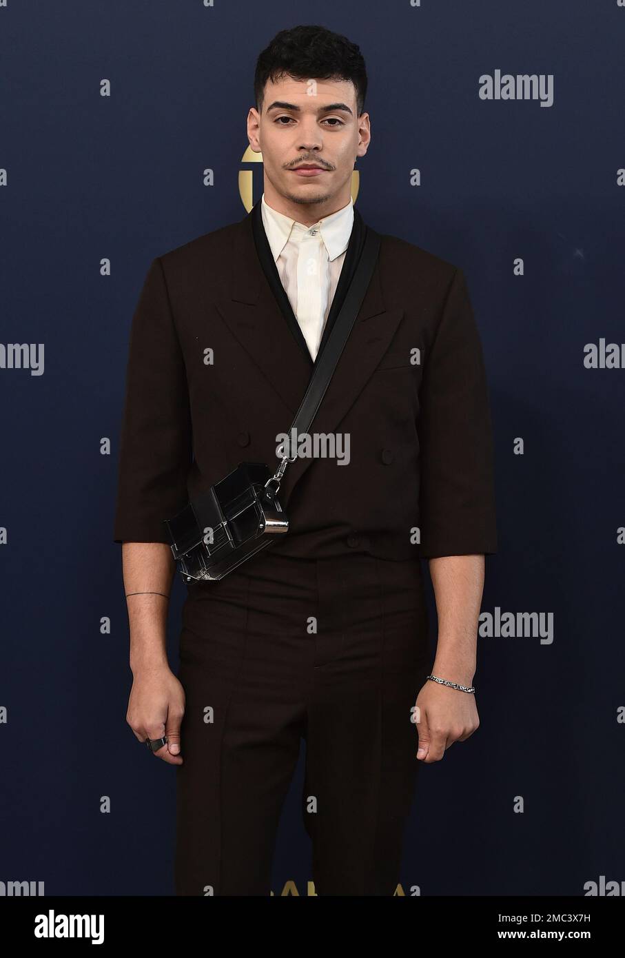 Aaron Dominguez arrives at the 28th annual Screen Actors Guild Awards ...