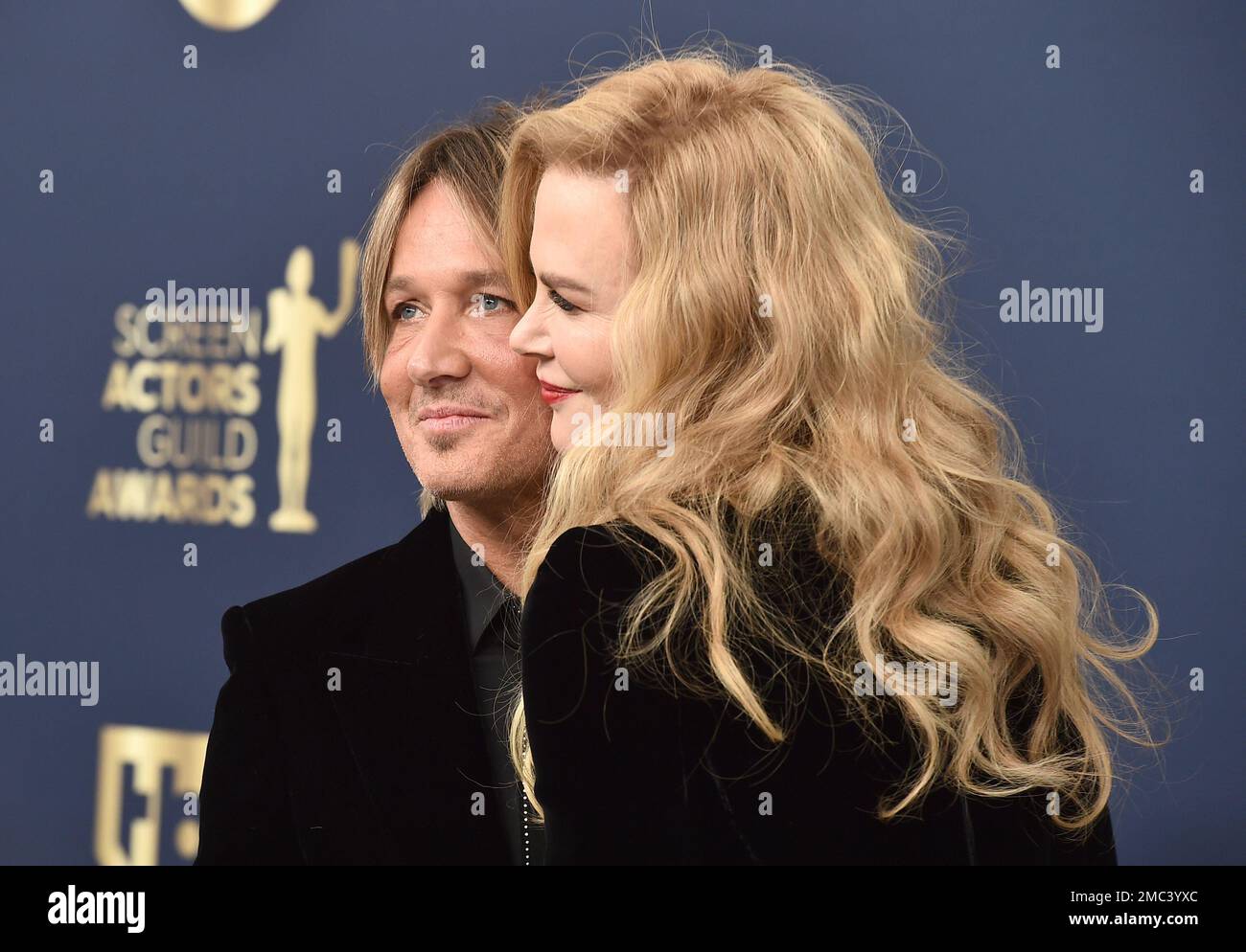 Keith Urban, left, and Nicole Kidman arrive at the 28th annual Screen ...