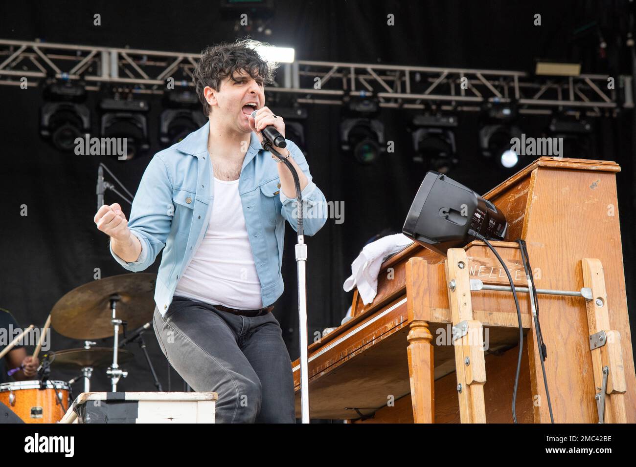 Low Cut Connie performs at Innings Festival at Tempe Beach Park on ...