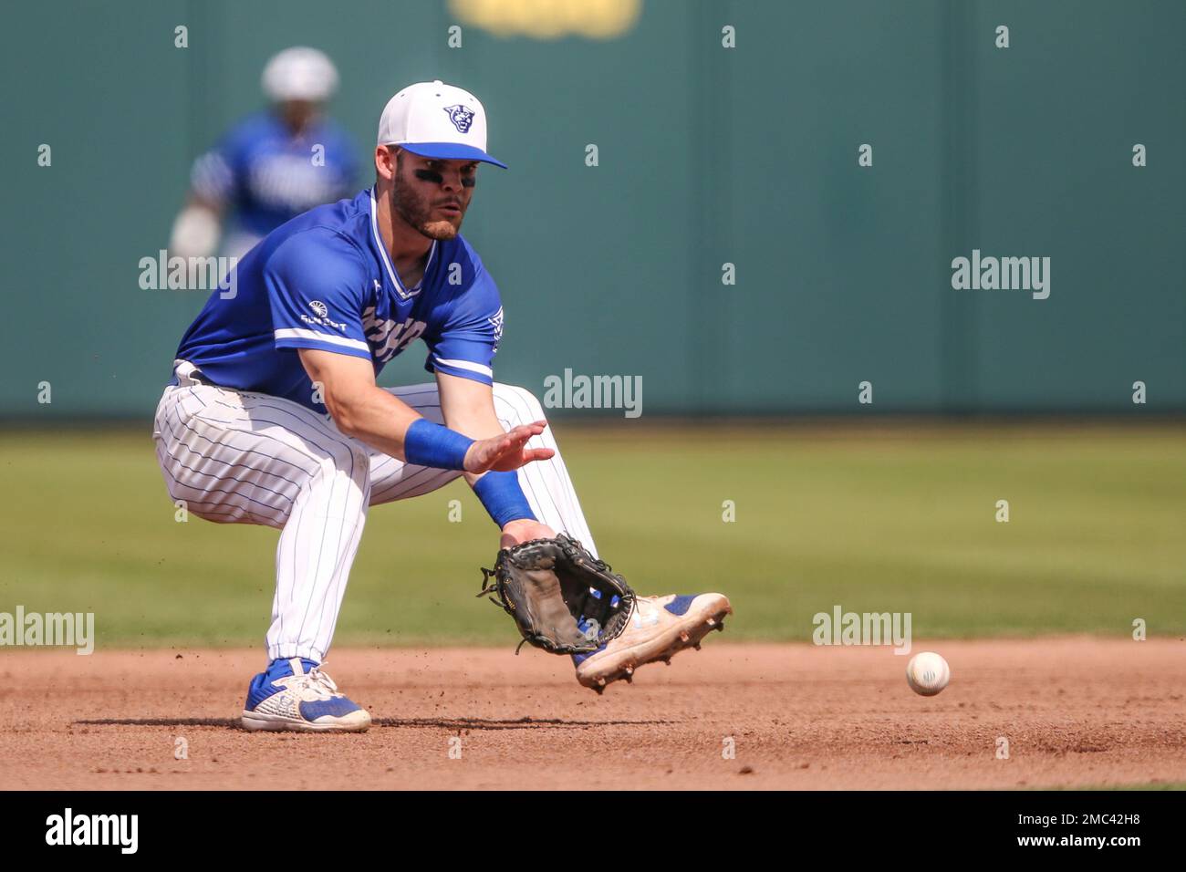 Georgia State infielder Griffin Cheney (21) fields the ball during an ...