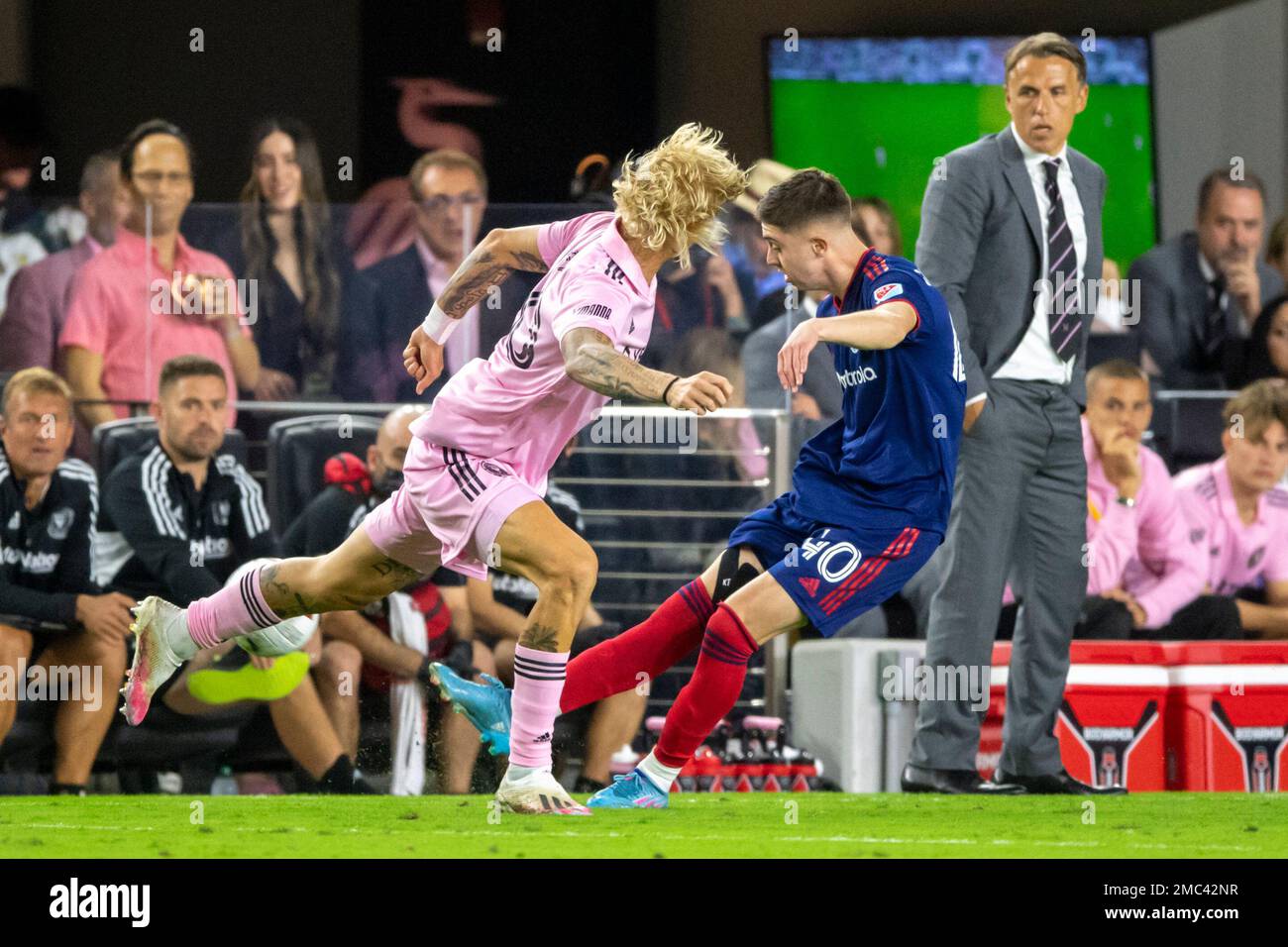 Miami's Brek Shea (20) and Chicago's Brian Gutierrez (40) fight for the ...