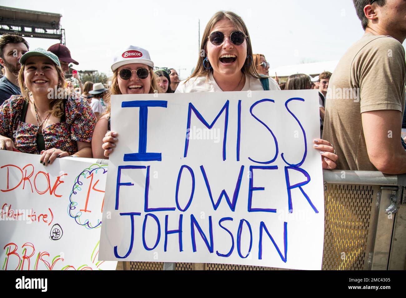 Festival goers attend the Innings Festival at Tempe Beach Park on ...
