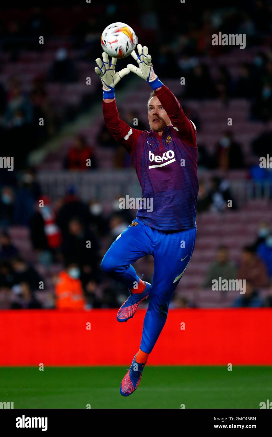 Barcelona's goalkeeper Marc-Andre Ter Stegen practices before a Spanish ...