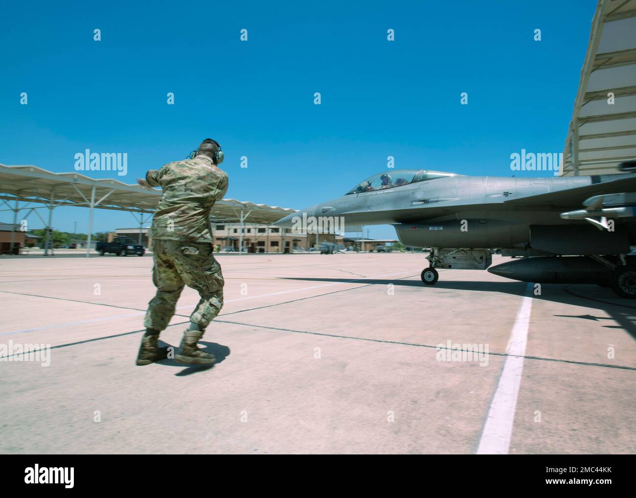 Lt. Col. Greg Pohoski closed out a 26-year Air Force career as an F-16 ...