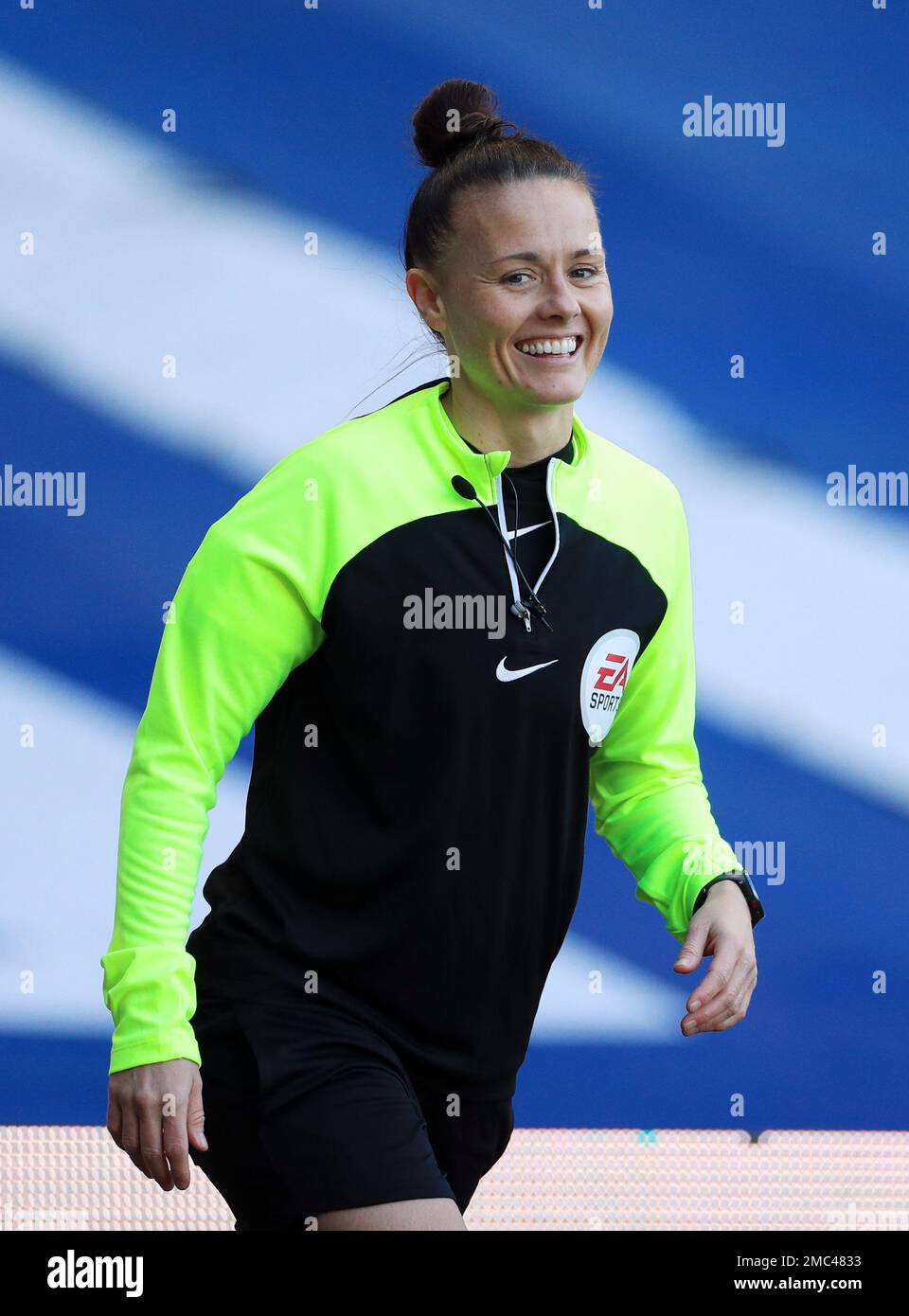 Match referee Rebecca Welch (centre) warming up before the Sky Bet ...