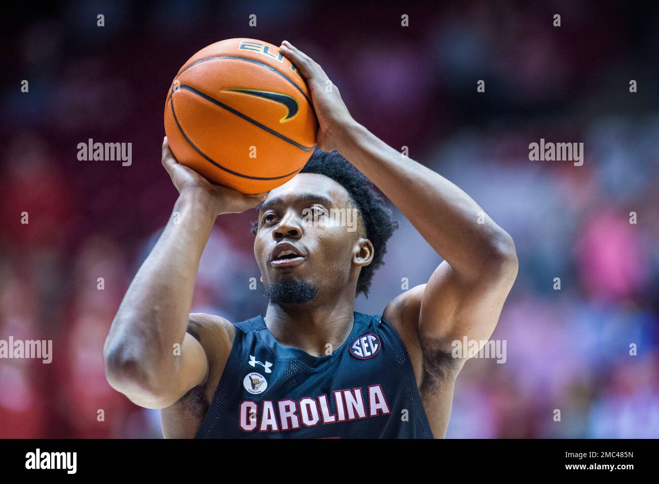 South Carolina guard Jermaine Couisnard (5) shoots a free throw during ...