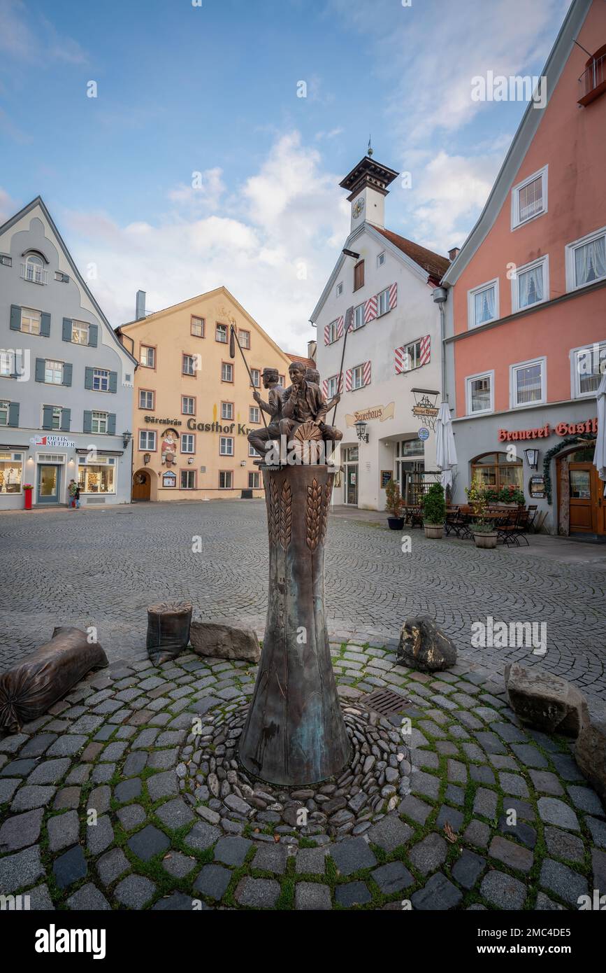 Bread Fountain (Brotbrunnen) - Fussen, Bavaria, Germany Stock Photo - Alamy