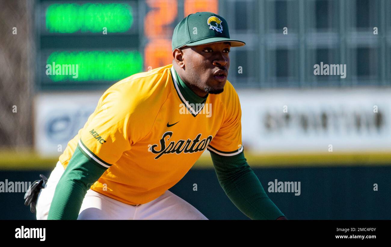 Norfolk St. utility Adam Collins (10) plays third base during an NCAA ...
