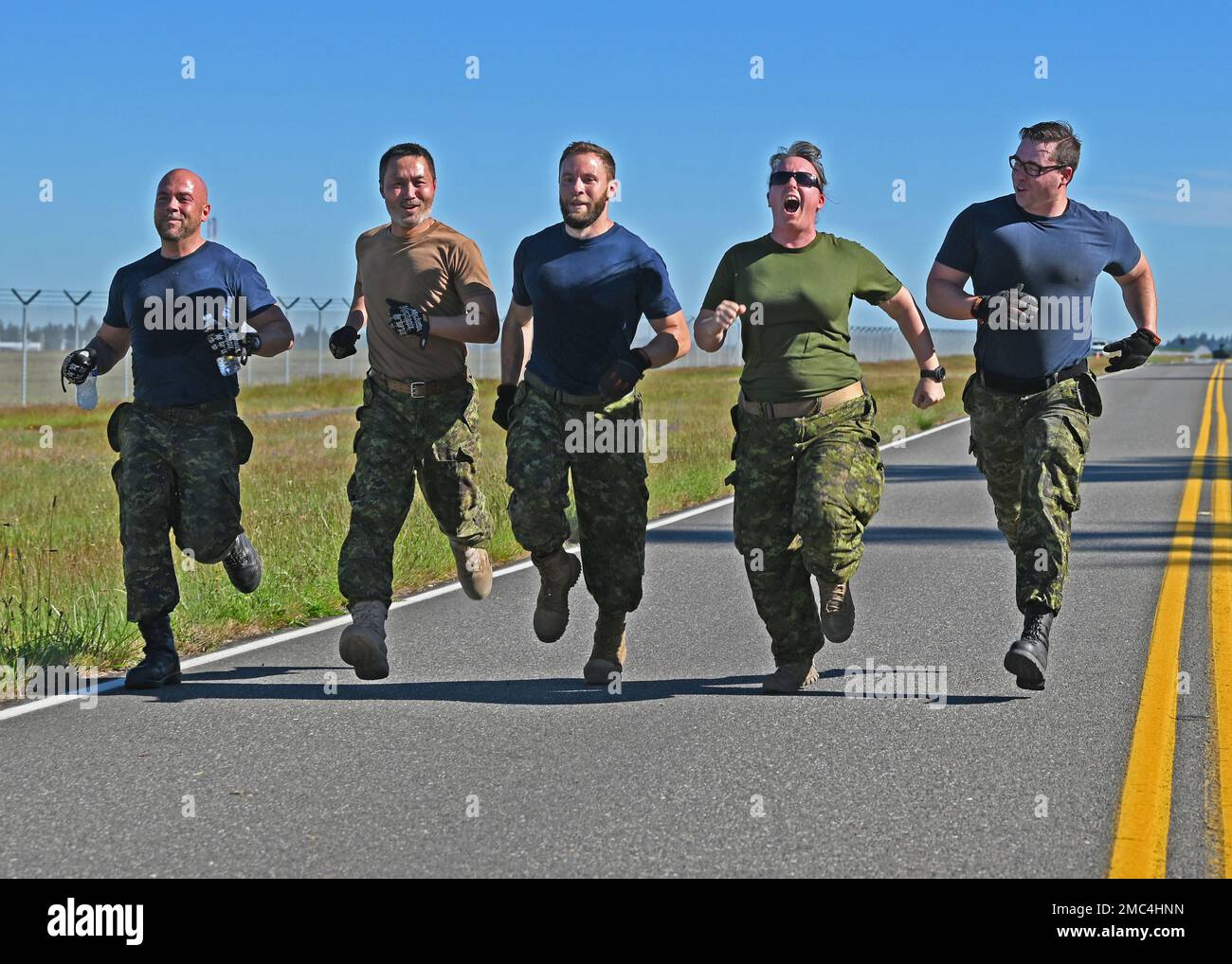 Royal Canadian Air Force, 2 Air Movements Squadron, race to the finish ...