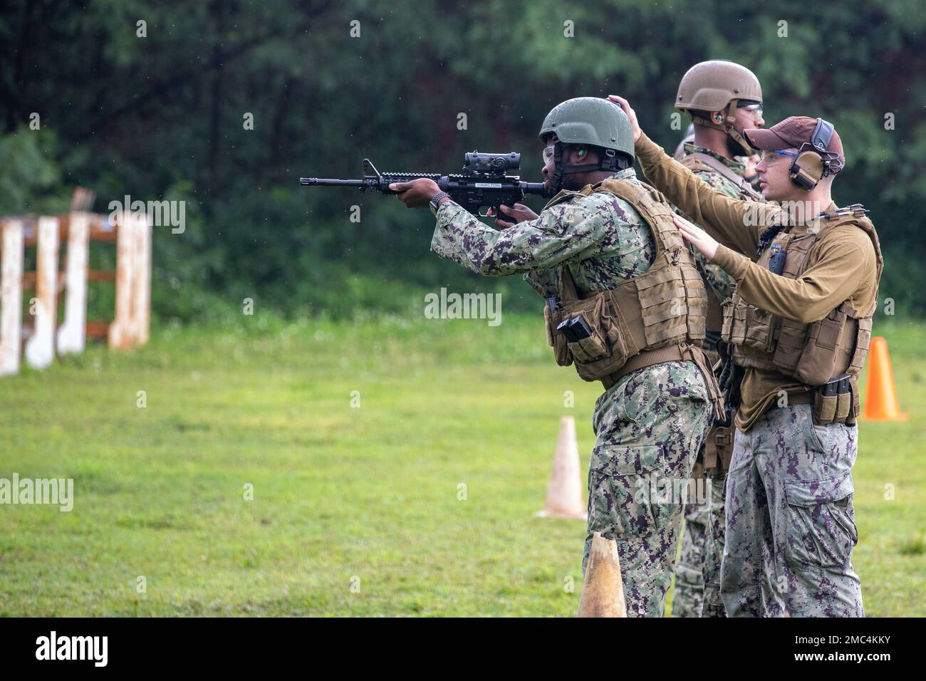 SANTA RITA, Guam (June 24, 2022) Sailors from Maritime Expeditionary ...