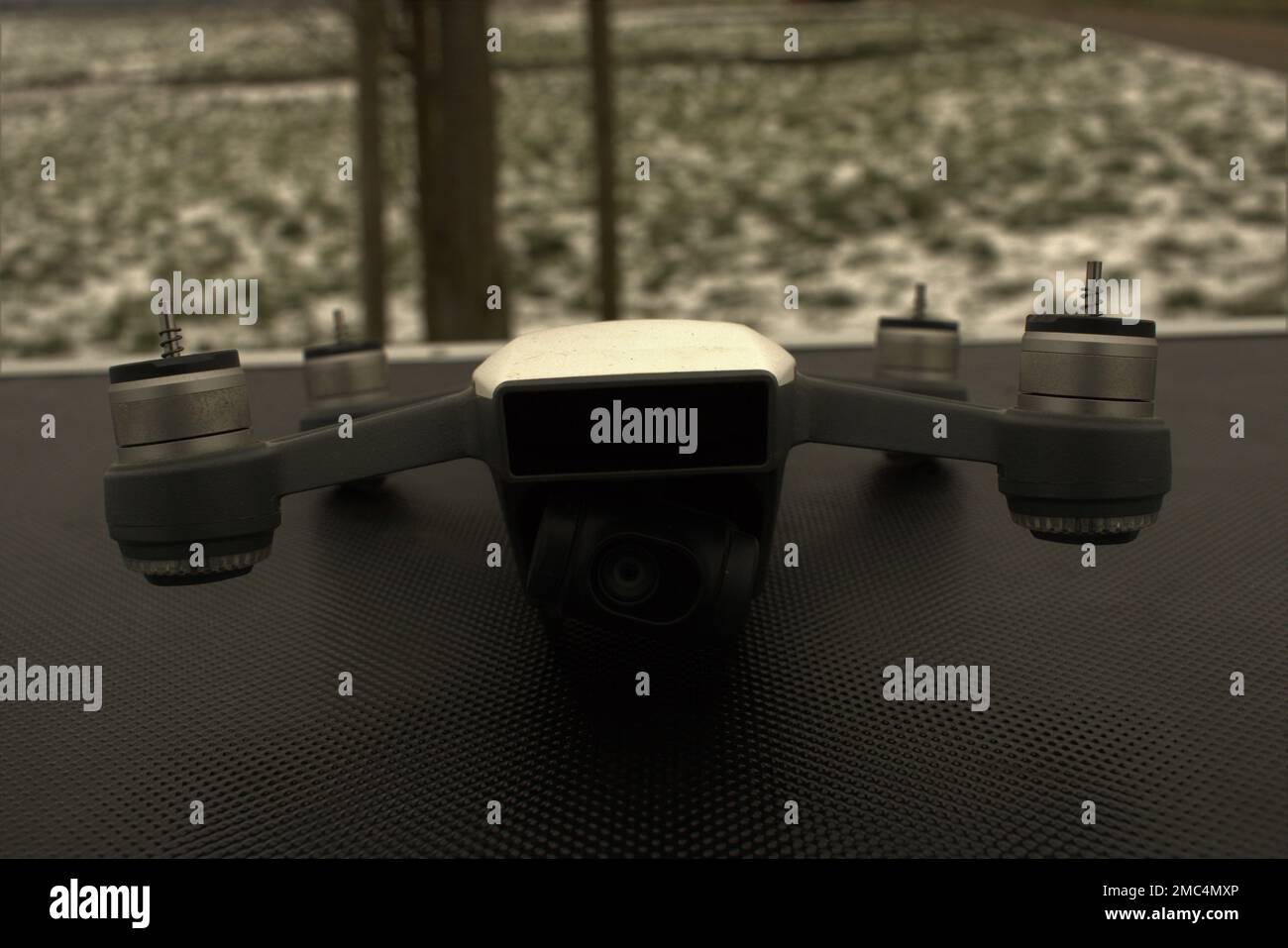 Spark control hi-res stock photography and images - Alamy