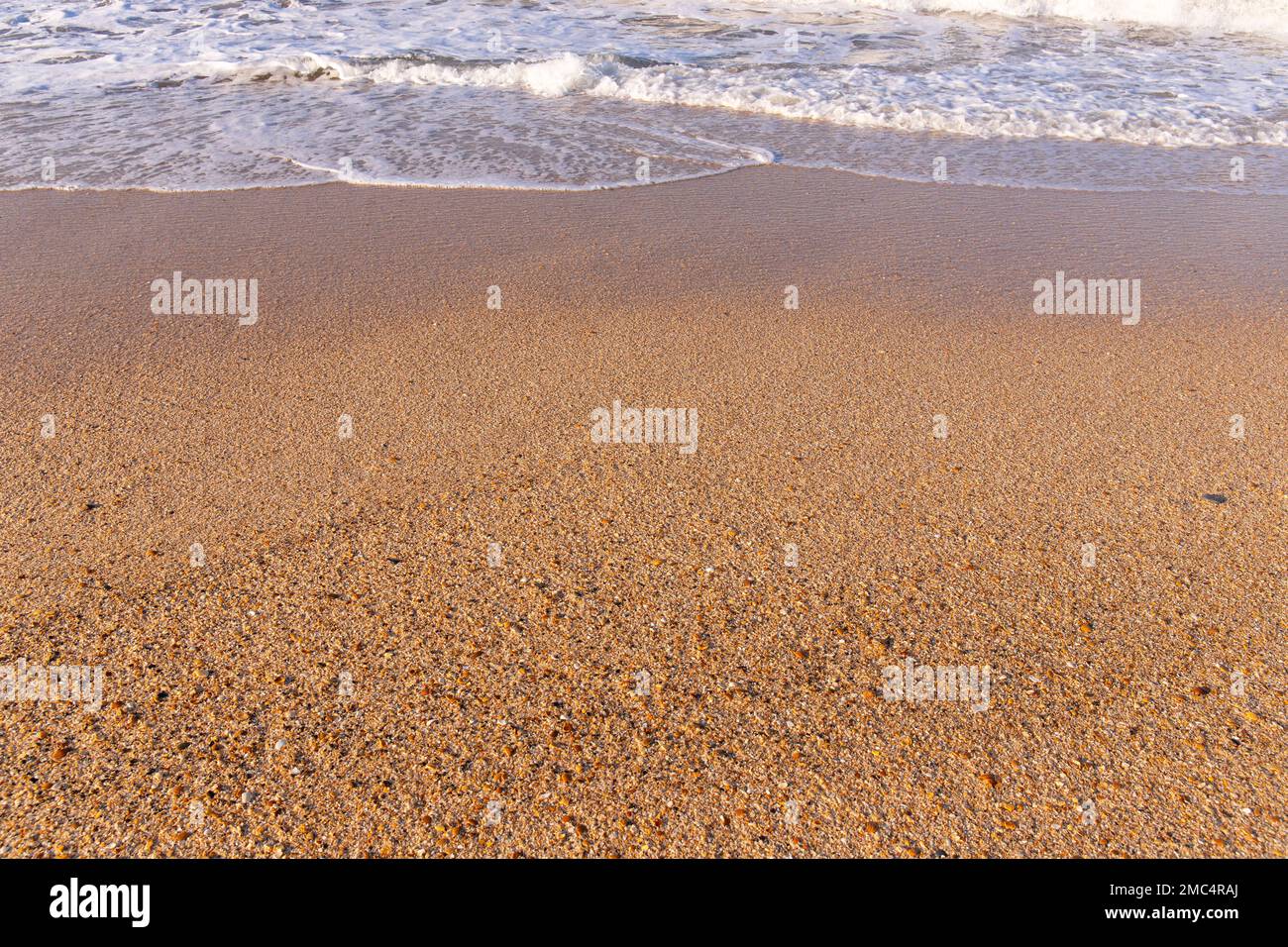 Yellow sea sand hi-res stock photography and images - Alamy
