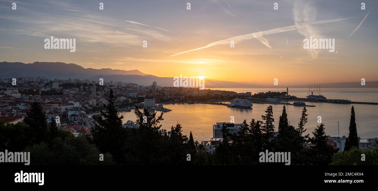 Split Seafront and Harbour Stock Photo - Alamy