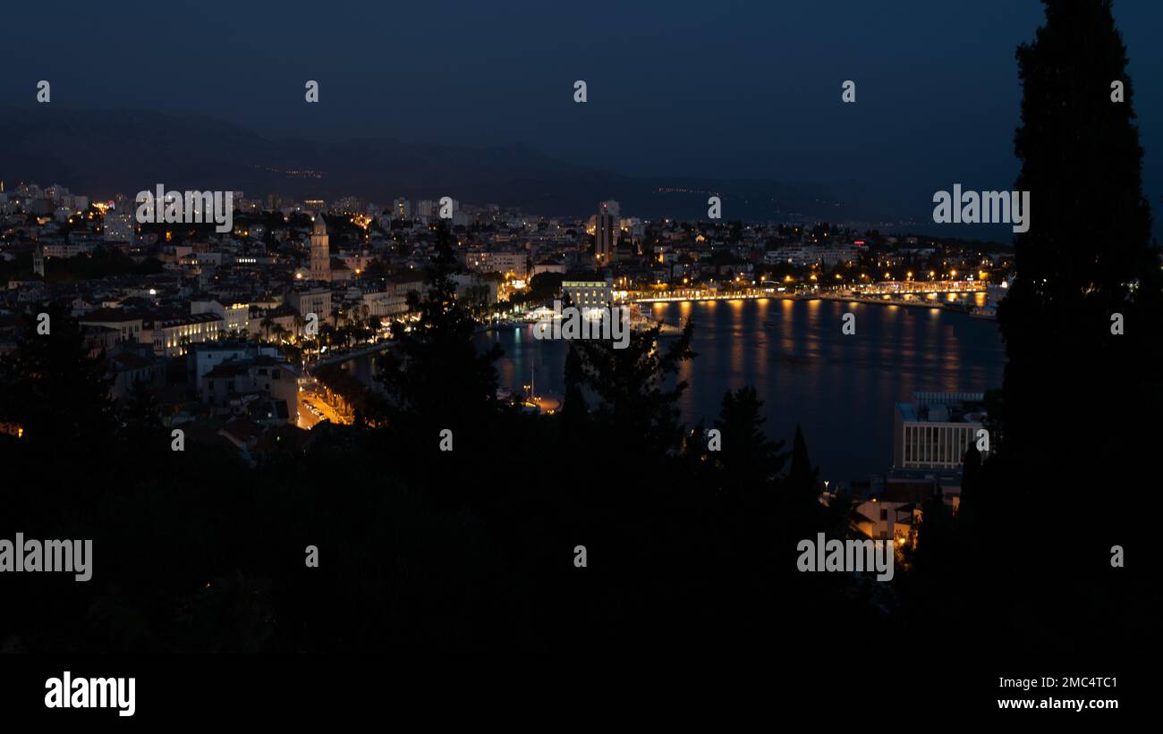 Croatia sea harbour hi-res stock photography and images - Alamy