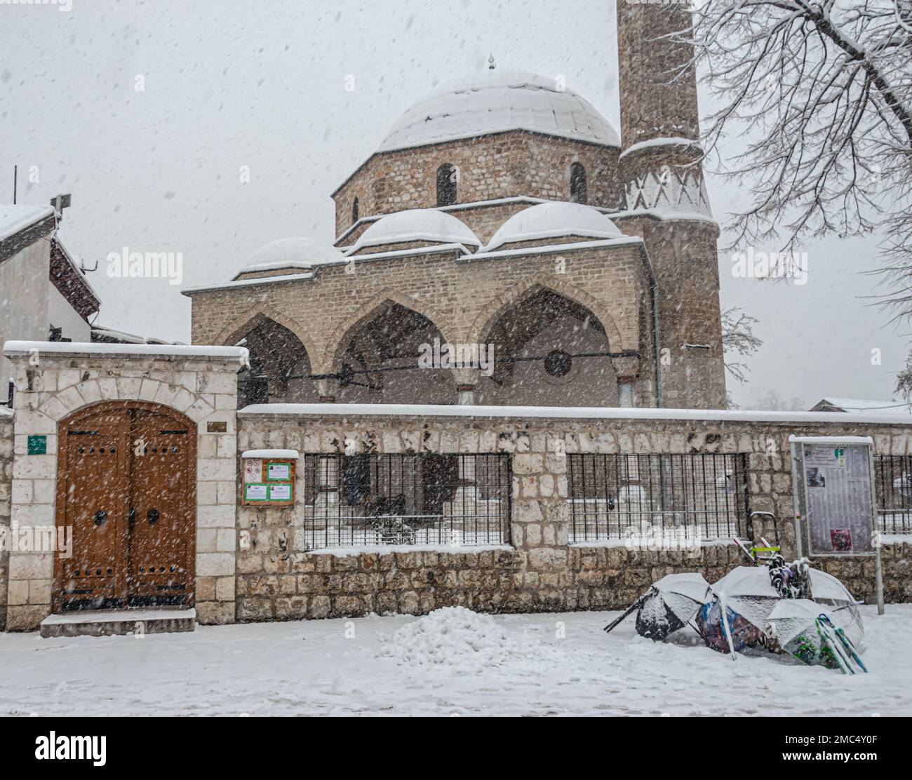 Bascarsija Mosque under the first snow of the year Stock Photo - Alamy