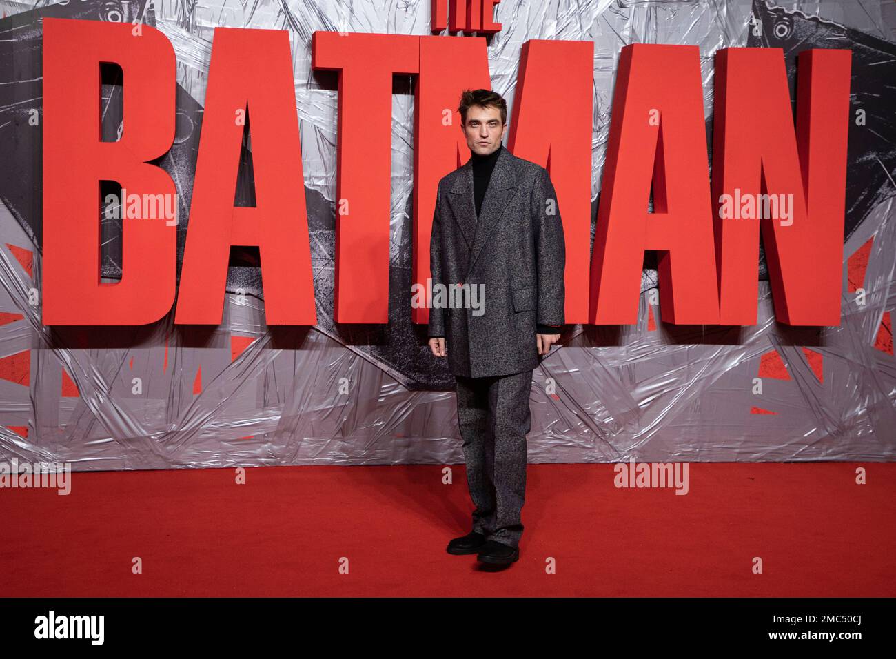 Robert Pattinson poses for photographers upon arrival for the screening ...