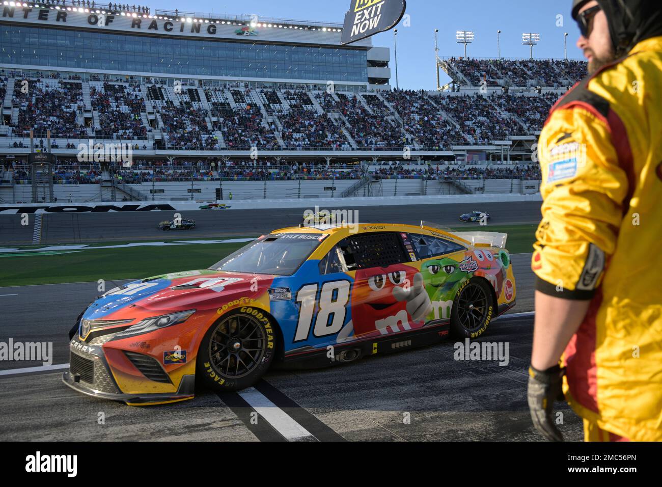Kyle Busch (18) makes a pit stop during the NASCAR Daytona 500 auto ...