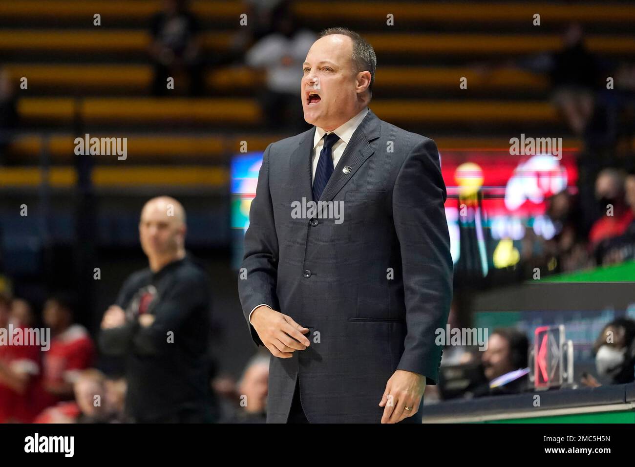 California coach Mark Fox watches during the first half of the team's ...