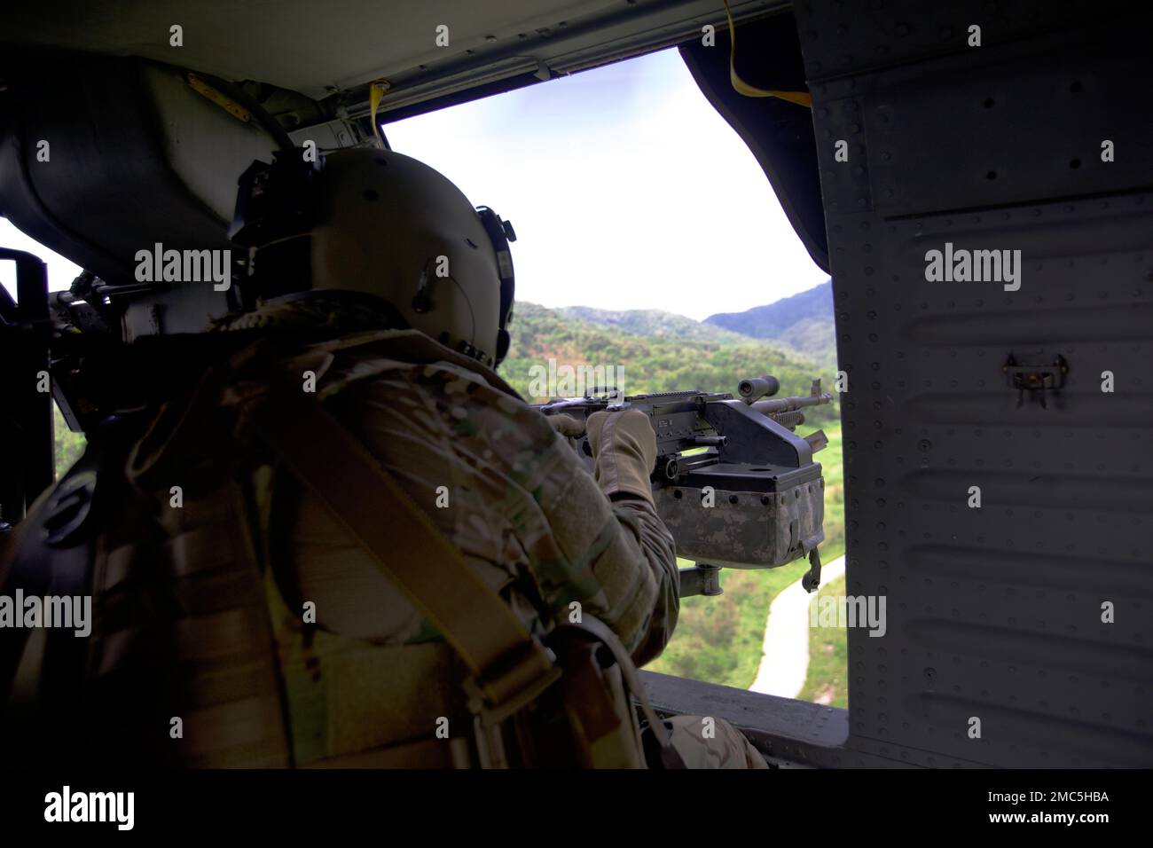 U.S. Army Soldiers from 2nd Battalion, 2nd Aviation Regiment, 2nd ...
