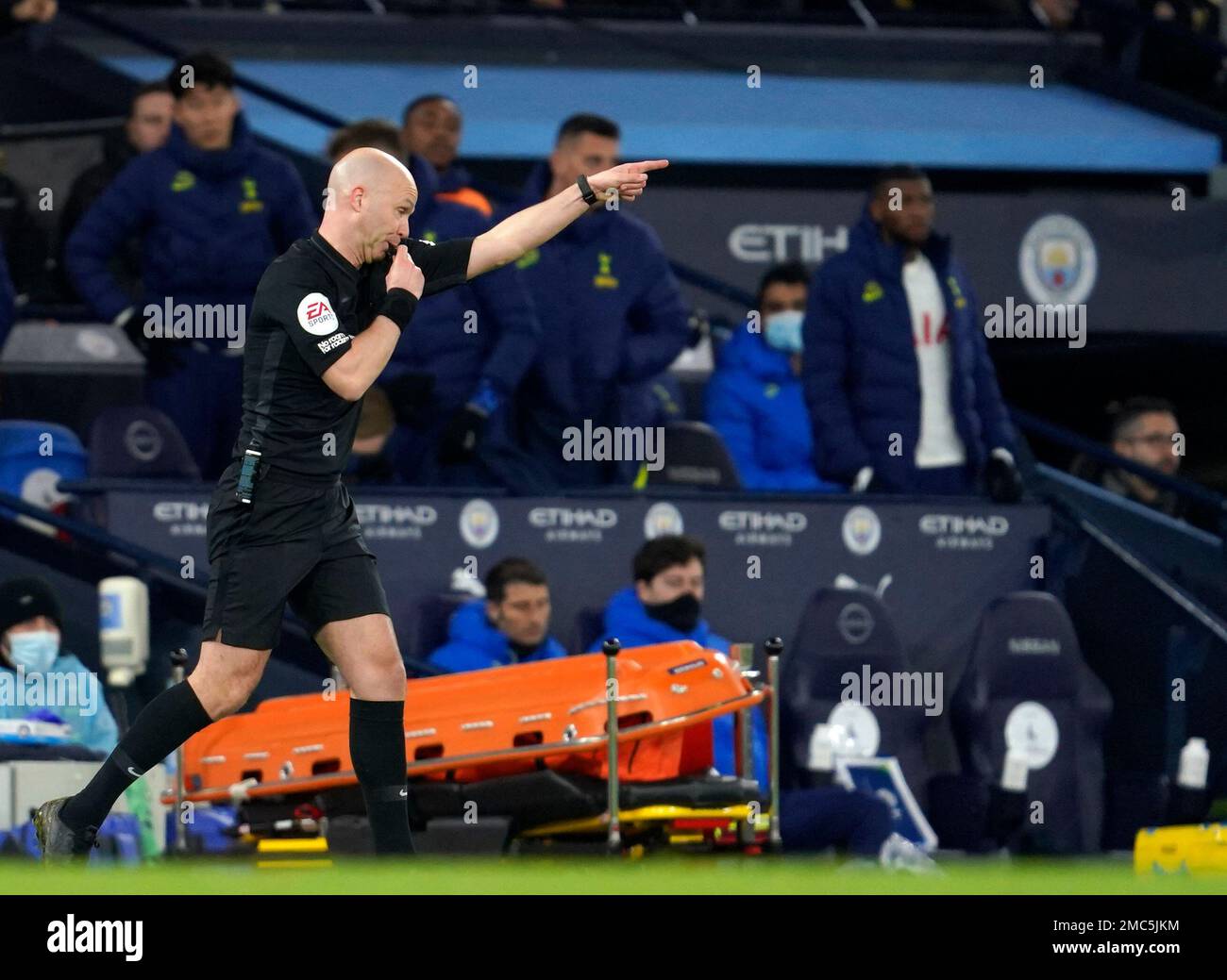 Referee Anthony Taylor gives directions during the English Premier ...