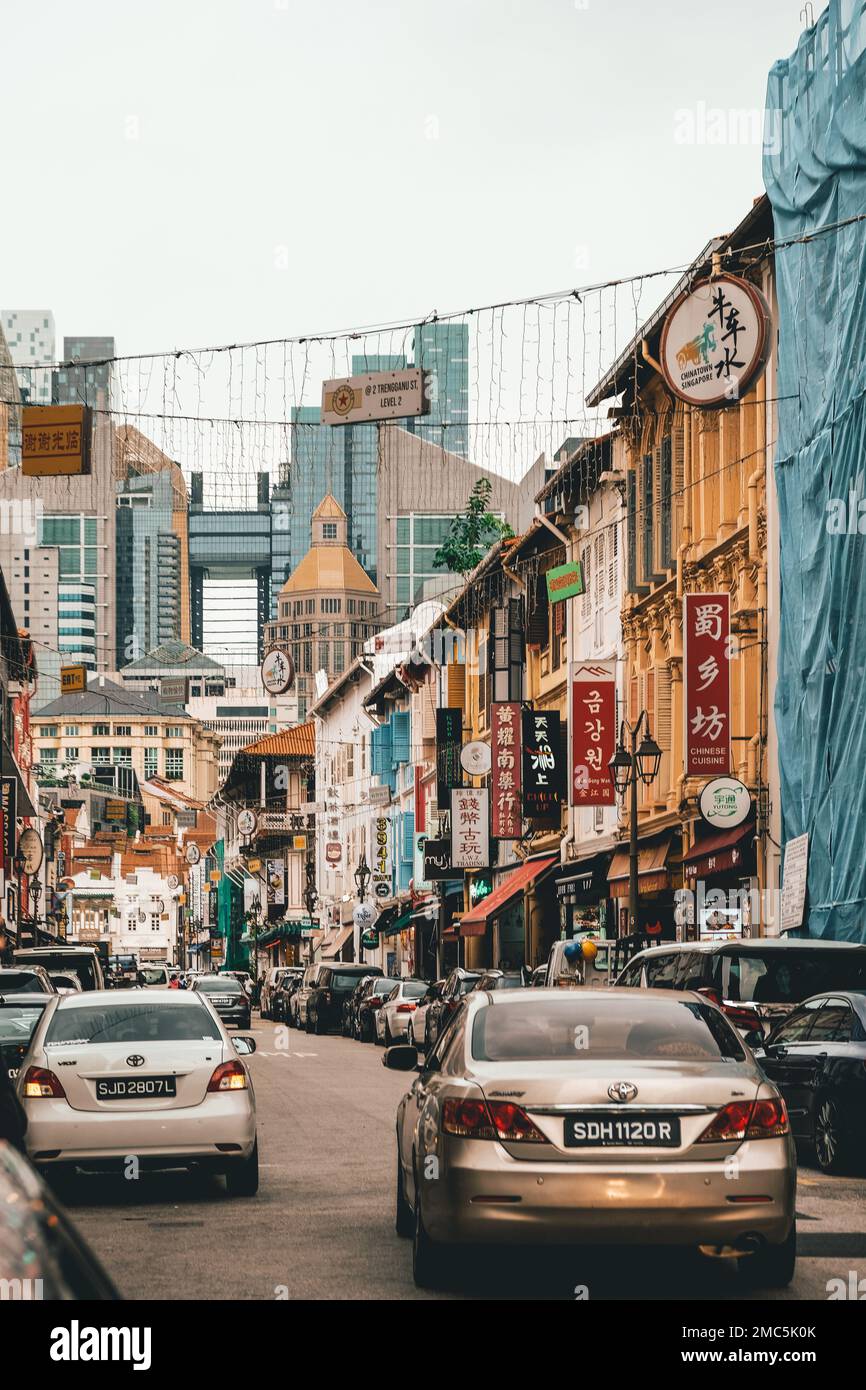 Buildings in Chinatown Singapore Stock Photo - Alamy