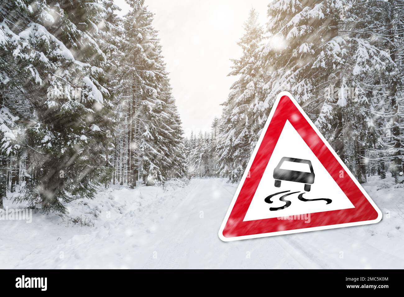 glazed frost warning sign at winter Stock Photo - Alamy
