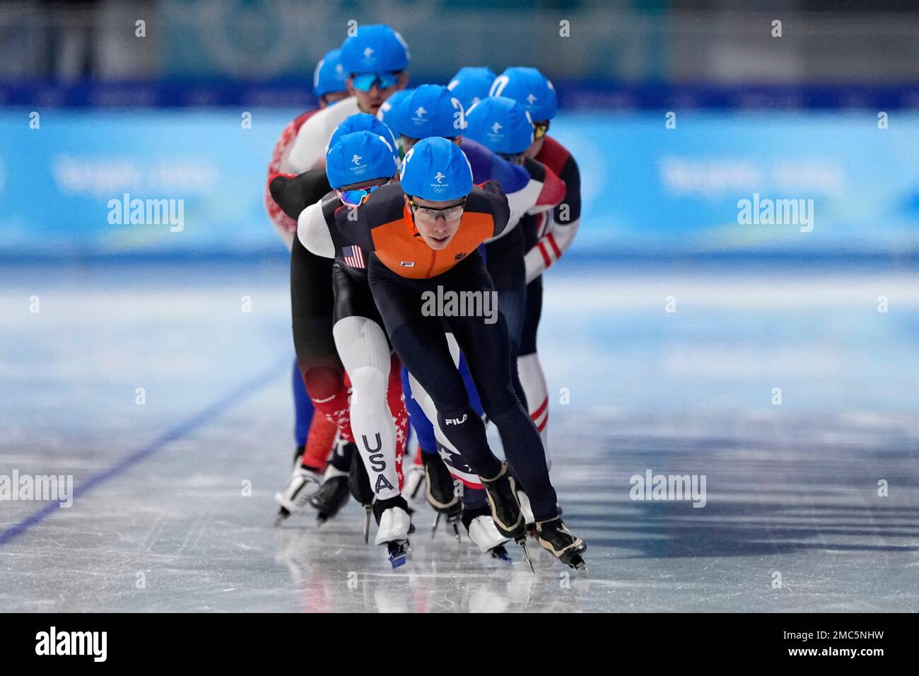 Athletes, led by Jorrit Bergsma of the Netherlands, compete during the ...
