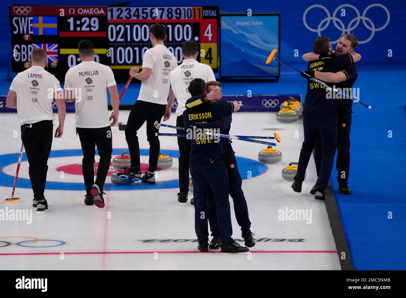 Team Sweden celebrates their win in the men's curling final match ...