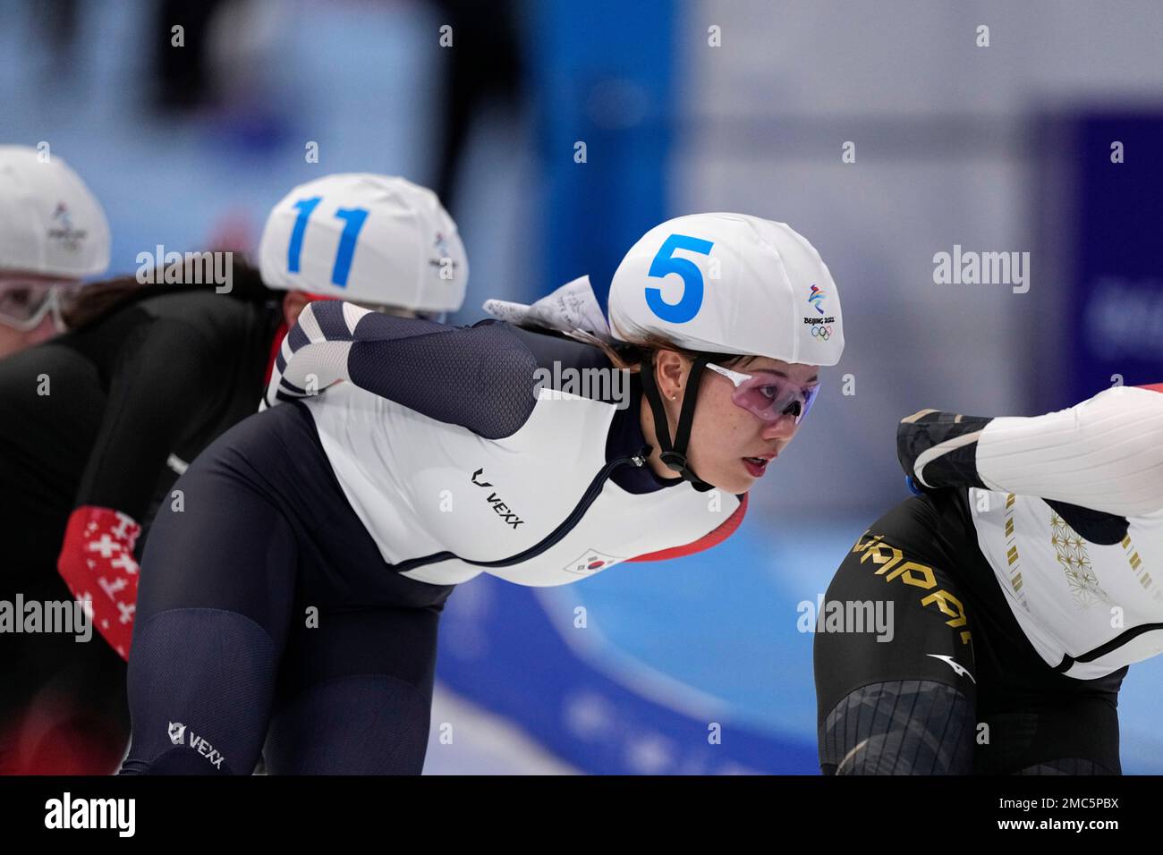 Park Ji-woo of South Korea competes during the women's speedskating ...