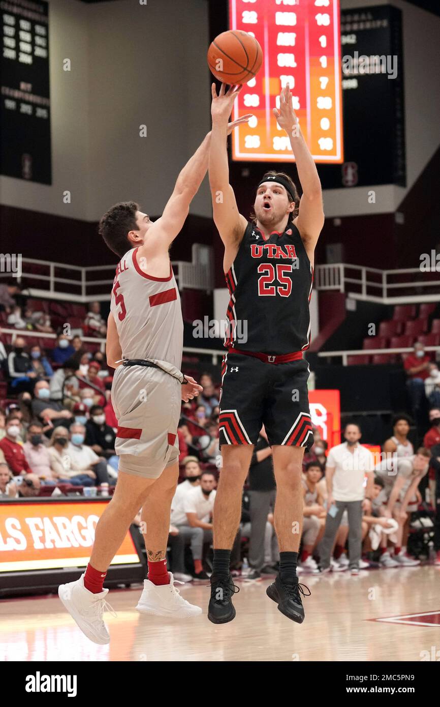 Utah guard Rollie Worster (25) shoots while being defended by Stanford ...